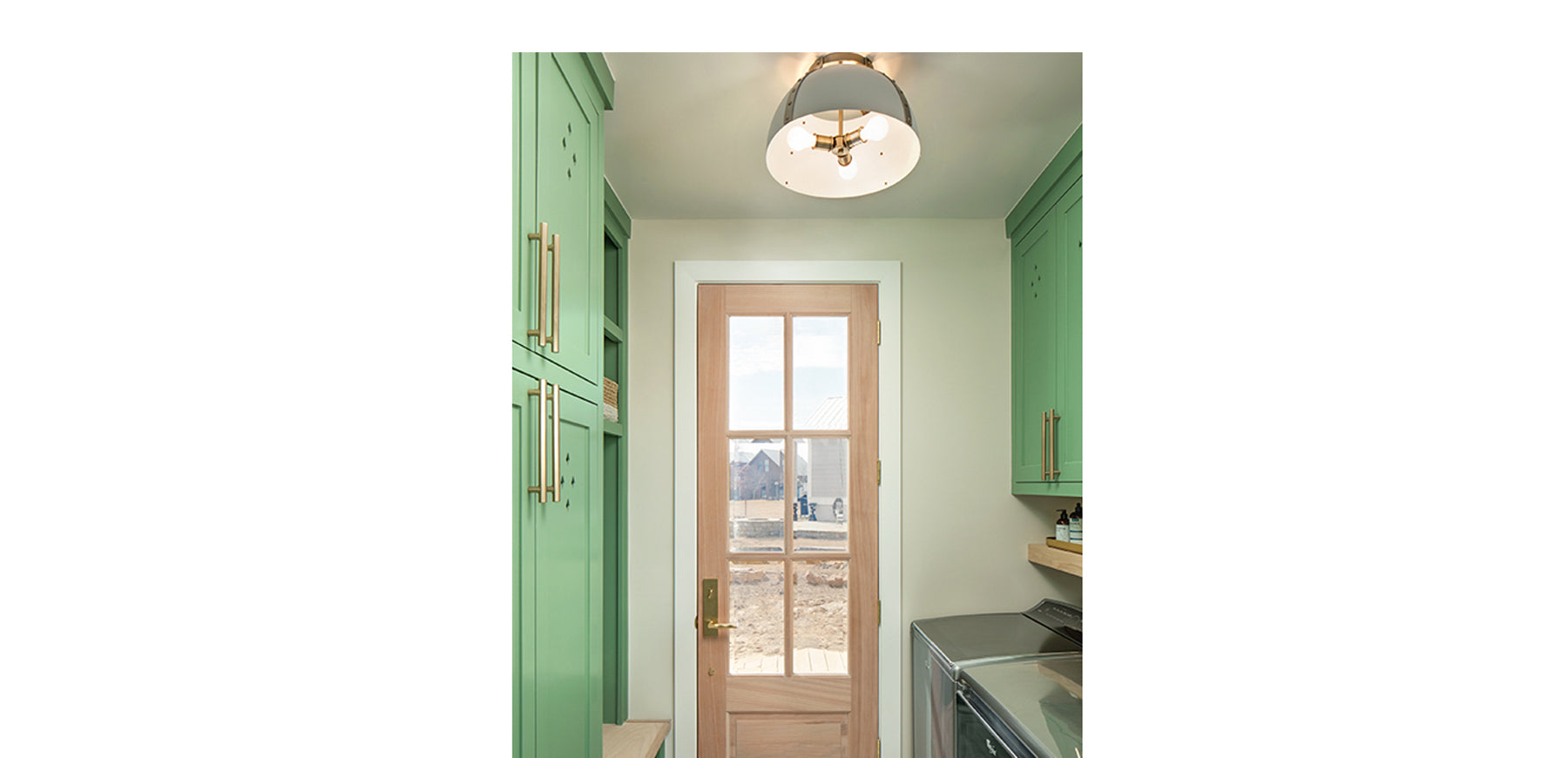 Project Home 2020 – Reveal: Part 1 – Golden Lighting